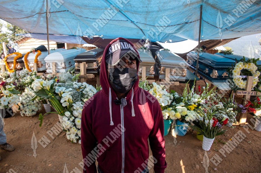 Piden en el velorio familiares de los 11 asesinados de Chautipan ...